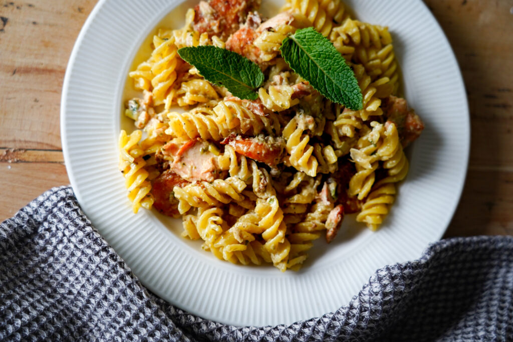 Fusilli with salmon - Gluten Free Tea